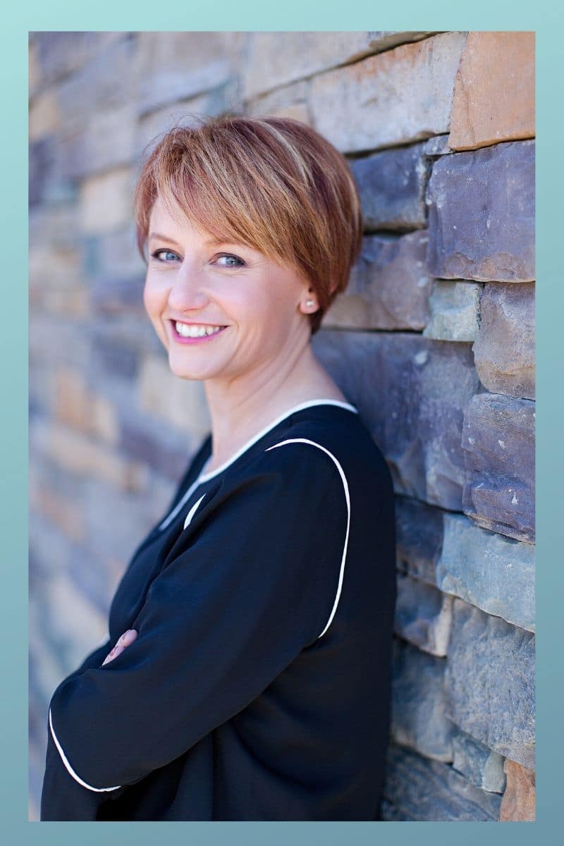 Susan Wenograd - Customer Acquisition & Demand Gen Consultant